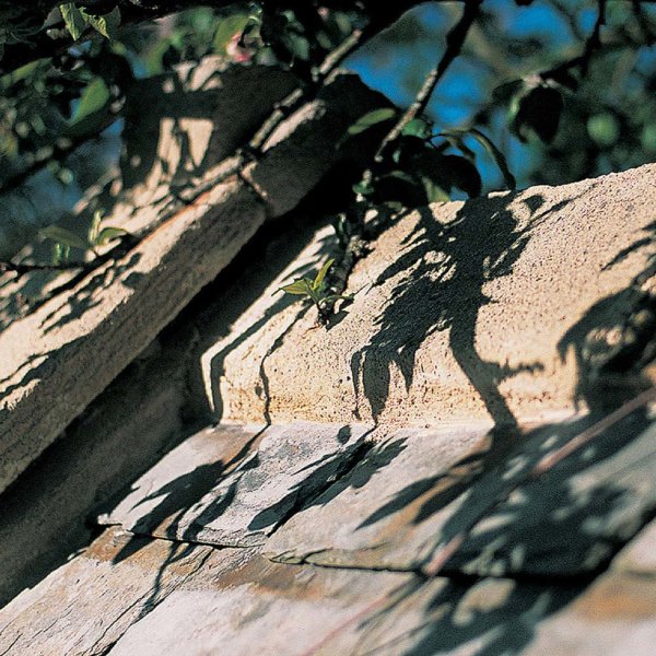 Roofing Parts inc Kneelers, Apex & Springer Stones - Redwood Stone