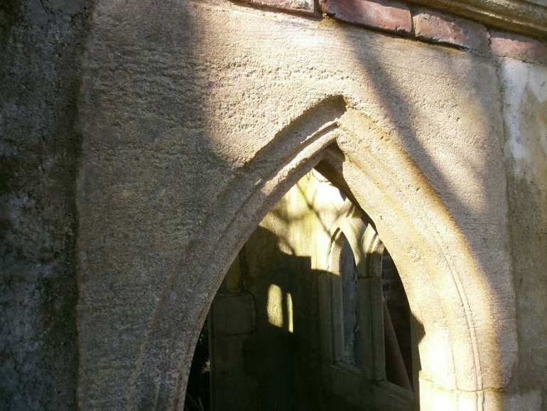 Authentic Finish - Unique Aged Stone Finish - Mediaeval & time ravaged ...