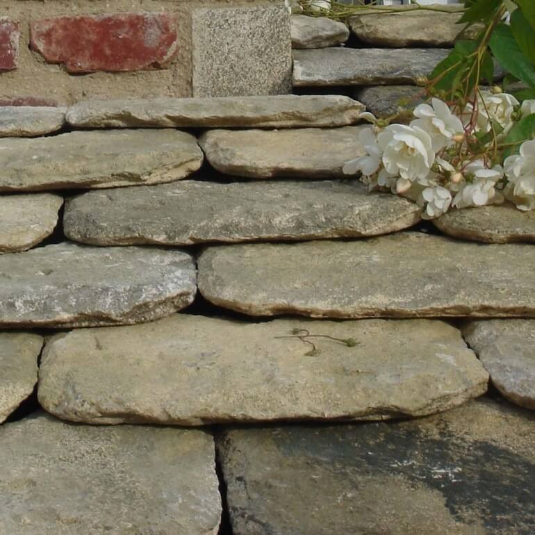 Roofing Parts inc Kneelers, Apex & Springer Stones - Redwood Stone