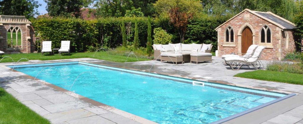 Pool House - Summer House - Garden Retreat - Redwood Stone