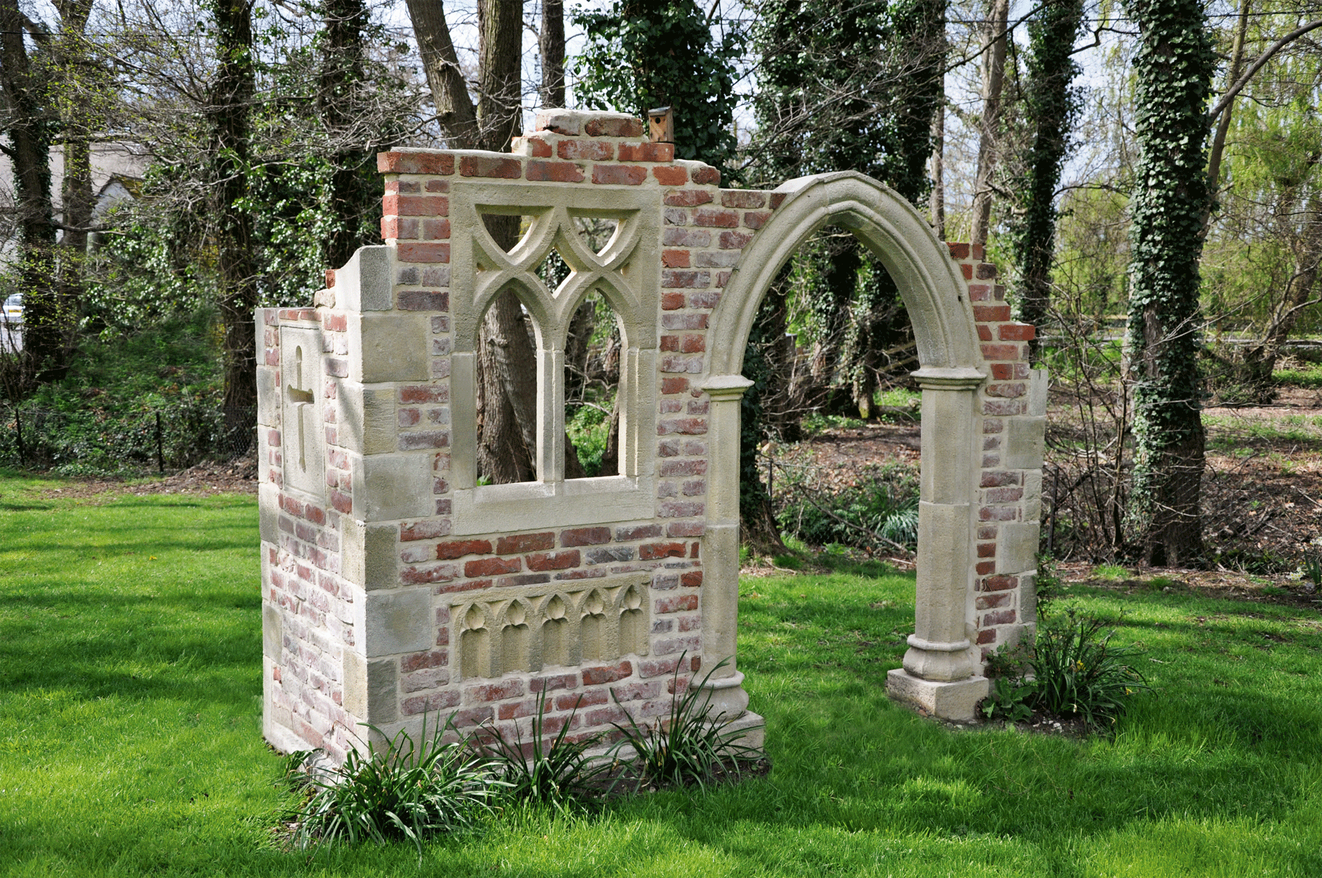 Redwood Stone - Folly & Garden - The Stoneworks, Wells, Somerset