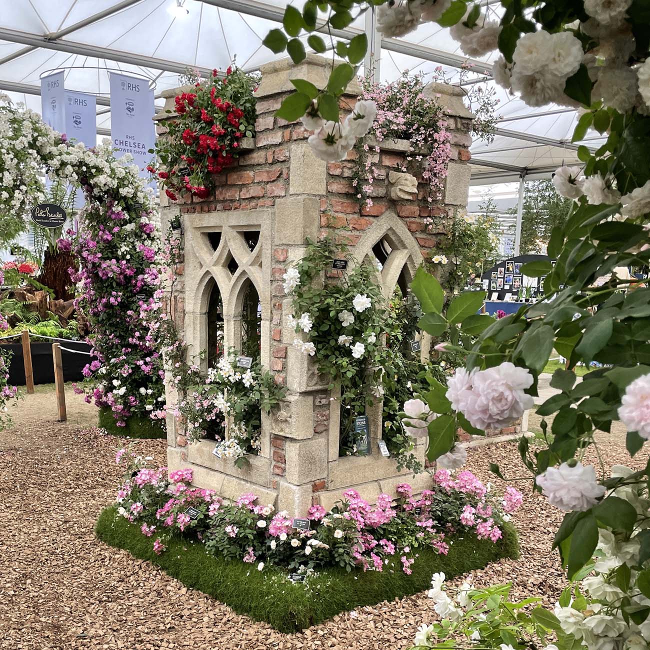 Classical Folly Fairy Gardens Garden Folly / Kawahara Krause