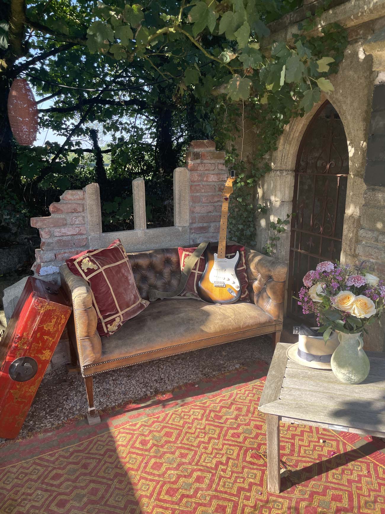 Hang or chill in a Boho Garden - Redwood Stone